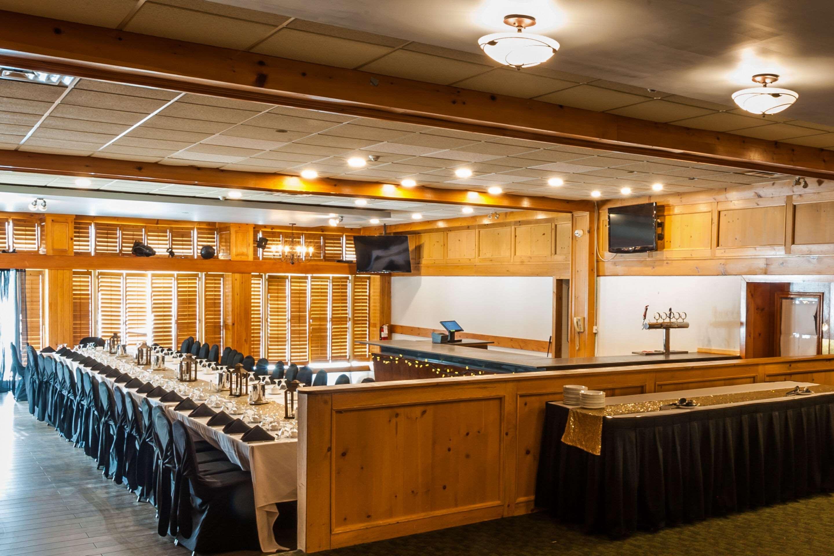 PINESTONE RESORT & CONFERENCE CENTRE | ⋆⋆⋆⋆ | HALIBURTON, CANADA ...